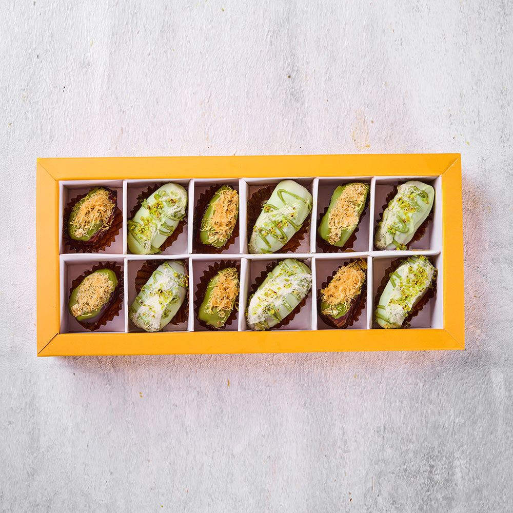 Januba Assorted Flavors Arabic Coffee & Baklava (12 pieces) – Januba Dates